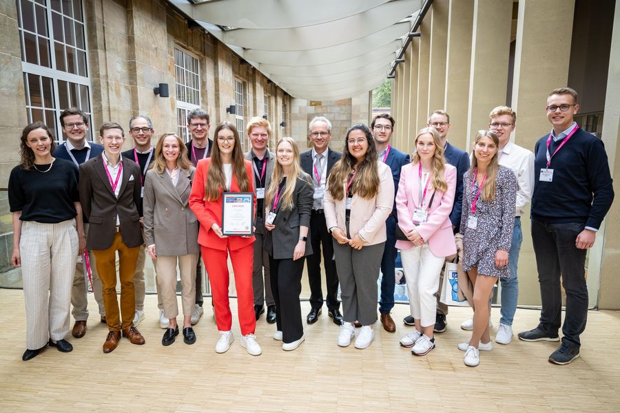 Bei Krebs schon an den Tumorstammzellen ansetzen: Isabel Falke mit ...